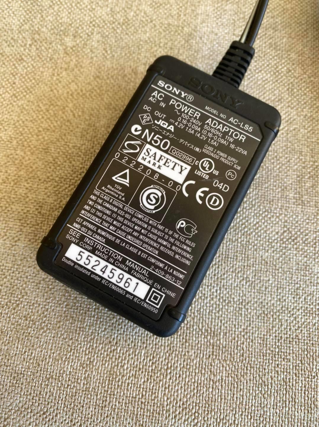 Sony AC-LS5 4.2V 1.5A Kamera Adaptörü